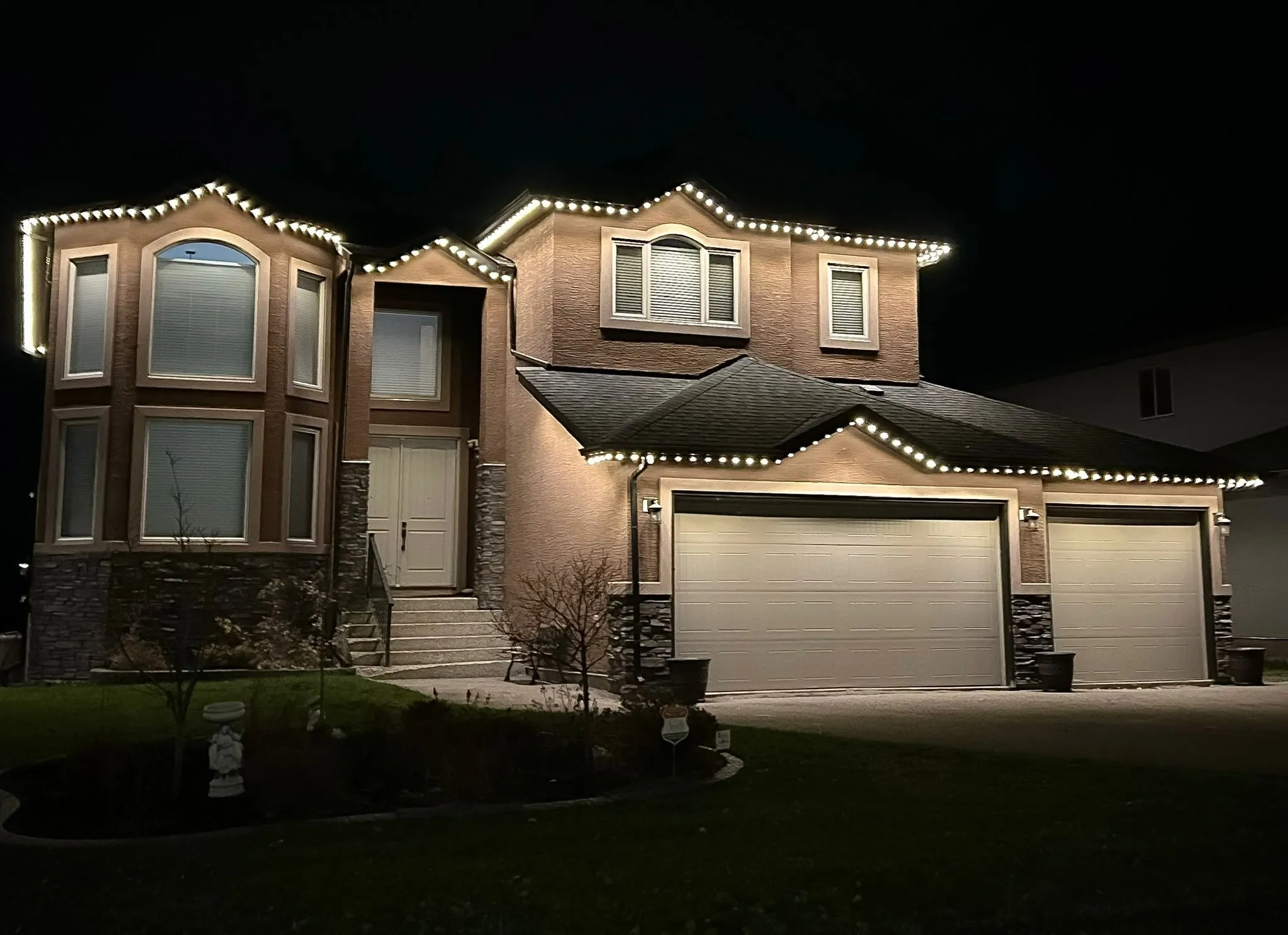 Prairie Lighting - Calgary Outdoor Lighting Company